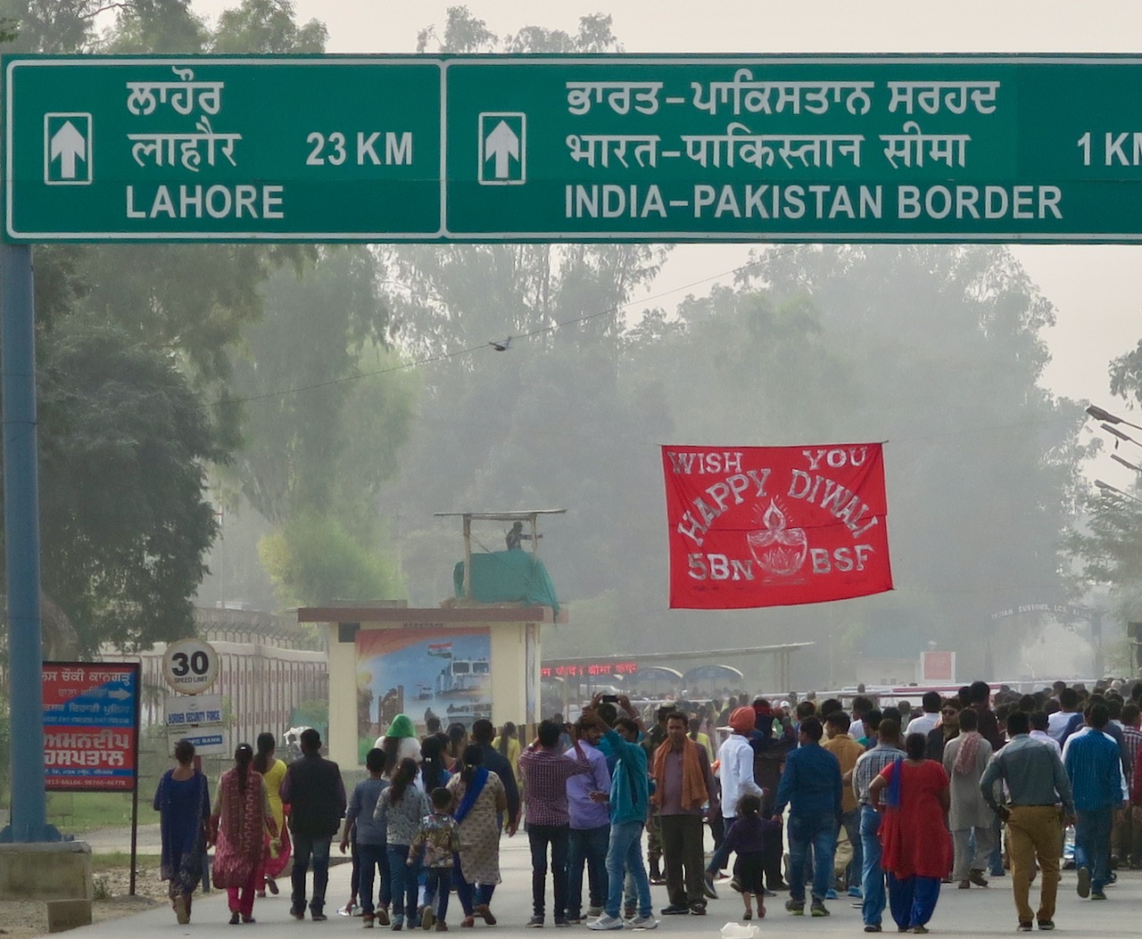At the Wagah Border – Cliver's Punjab Blog